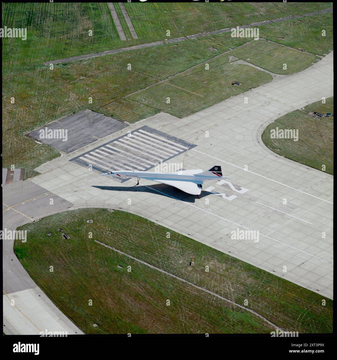 Concorde at London Heathrow Airport, Harlington, 1989 Stock Photo - Alamy