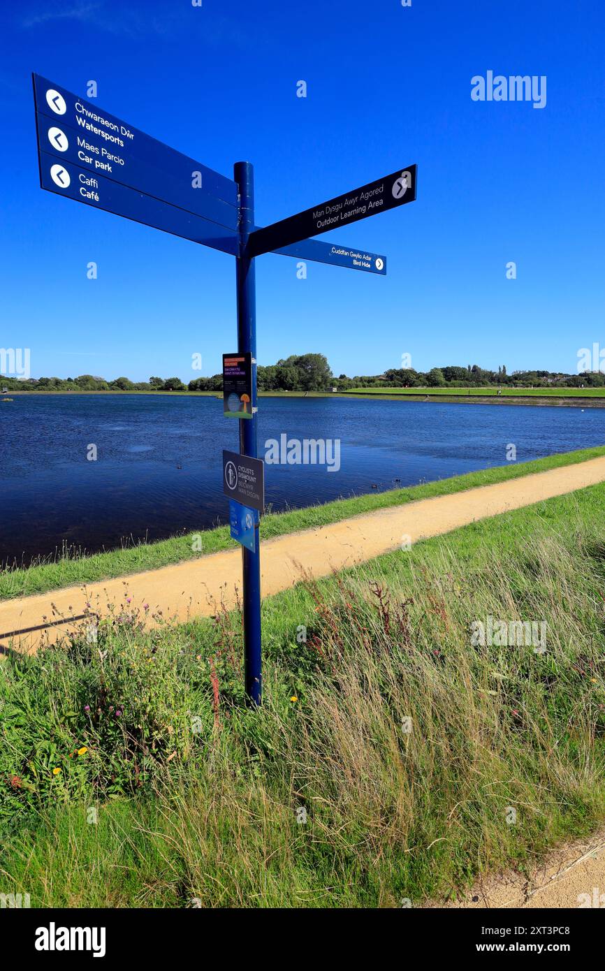 Signpost, Lisvane Reservoir, Lisvane And Llanishen Reservoirs ...