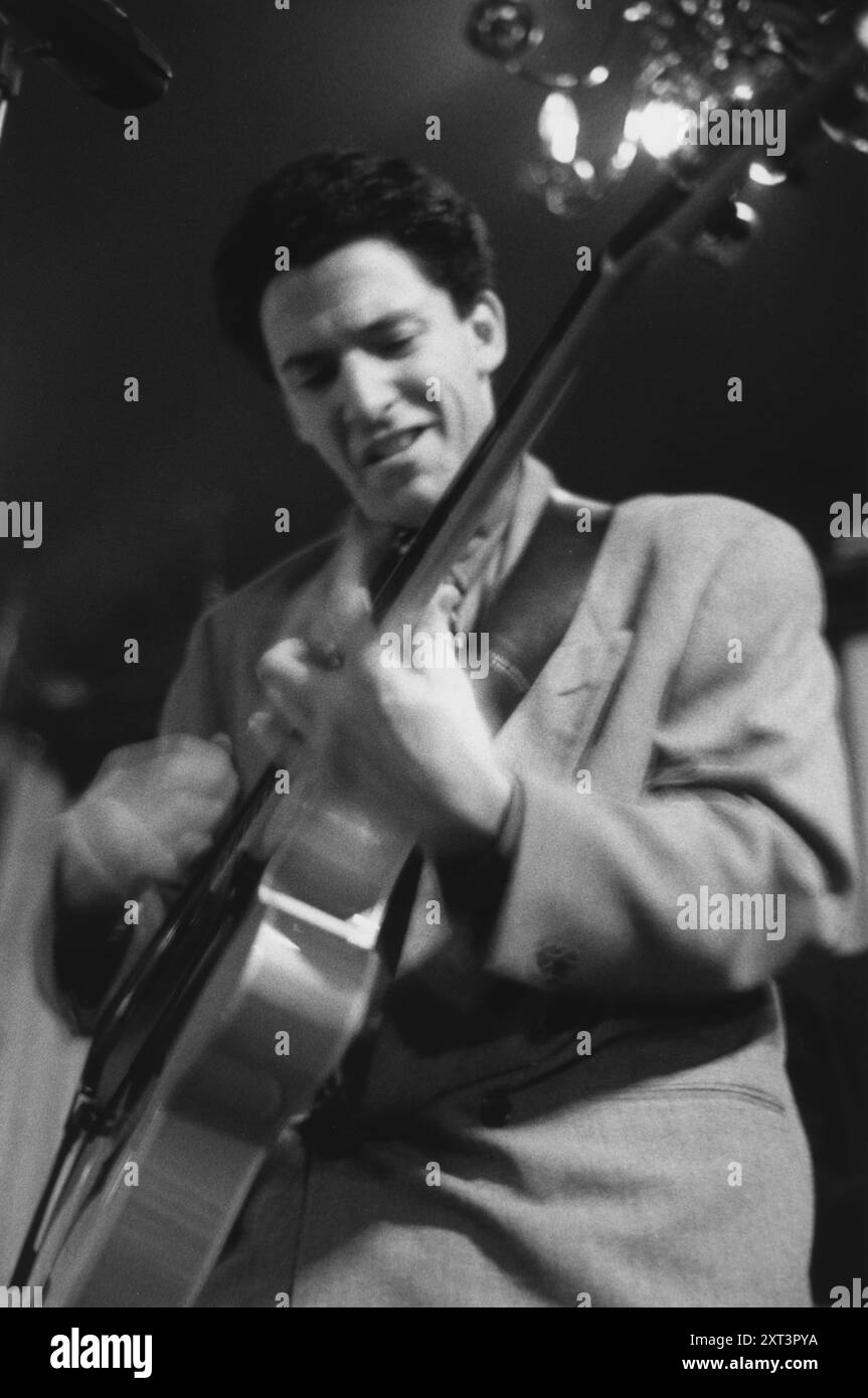 John Pizzarelli, 1994 Stock Photo - Alamy