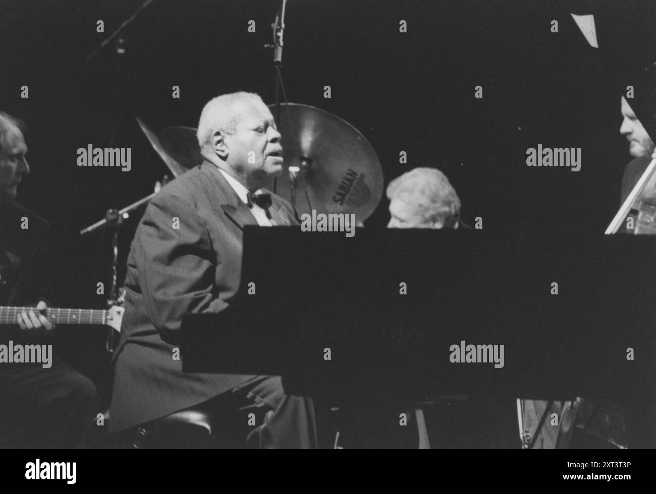 Oscar emmanuel peterson hi-res stock photography and images - Alamy