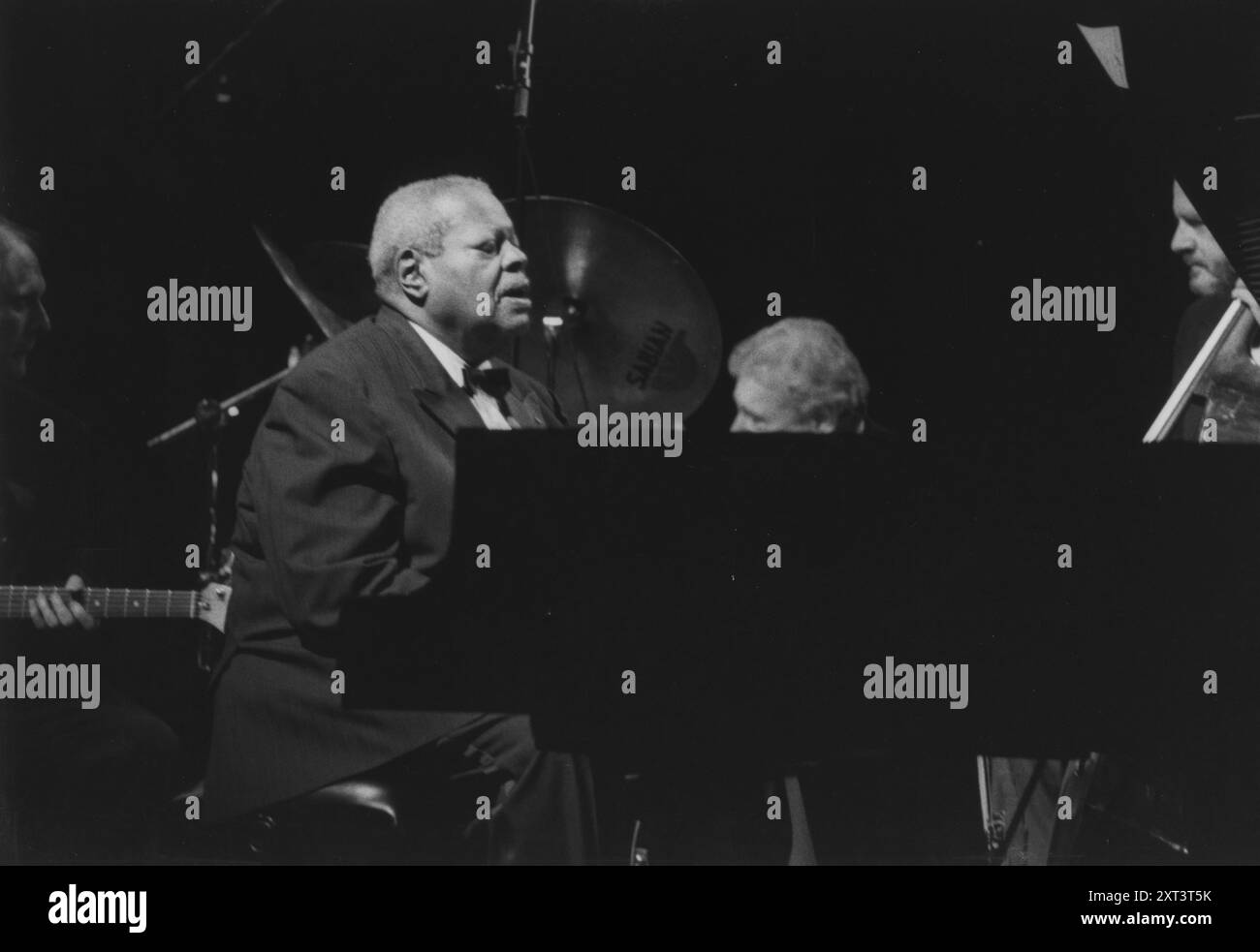 Oscar emmanuel peterson hi-res stock photography and images - Alamy