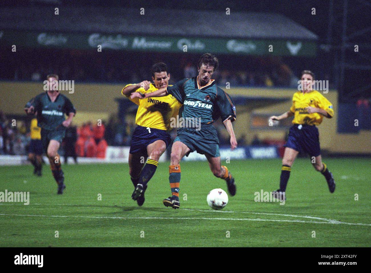 Oxford united football ground hi-res stock photography and images - Alamy