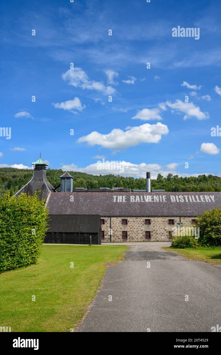 Balvenie Distillery, Dufftown, Banffshire, Scotland, UK Stock Photo - Alamy