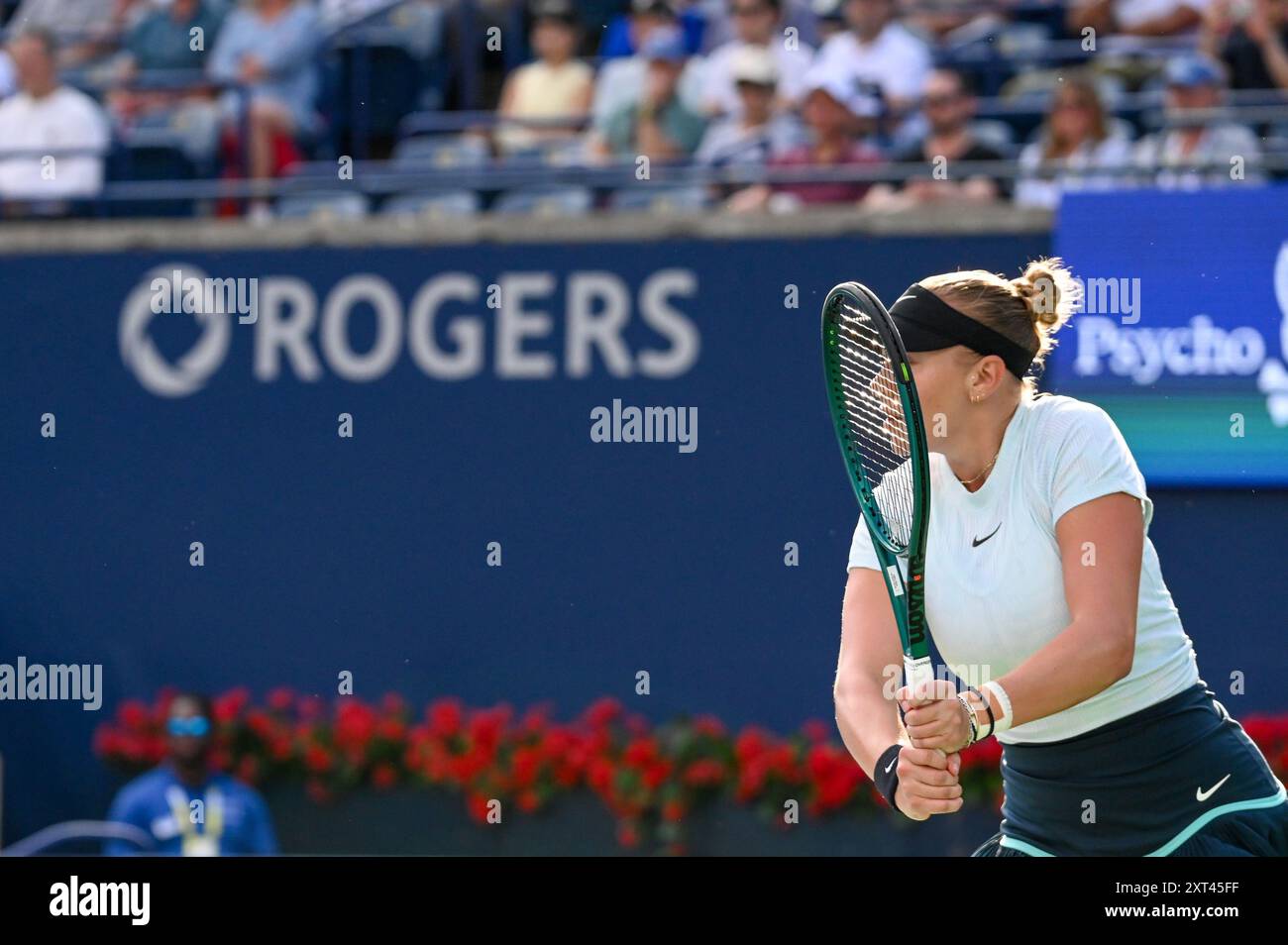 Toronto, Canada. 12th Aug, 2024. American tennis player Amanda ...