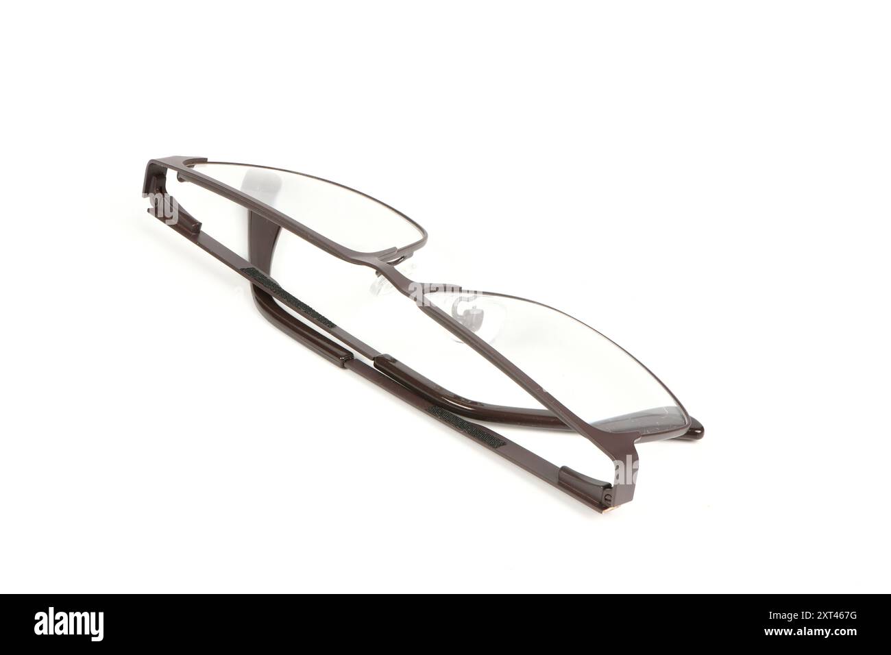 Reading glasses isolated on white background. Fashion spectacles for ...