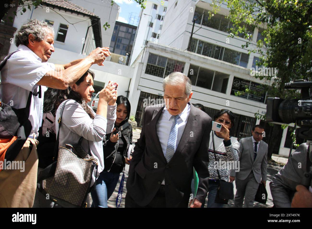 SESSION OF THE ELECTORAL CONTEMPORARY COURT Quito, Tuesday, August 13 ...