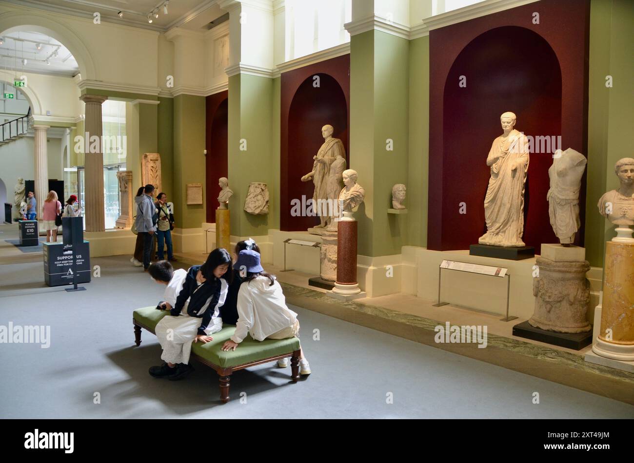THE GREEK AND ROMAN SCULPTURE GALLERY in The Ashmolean Museum of Art ...
