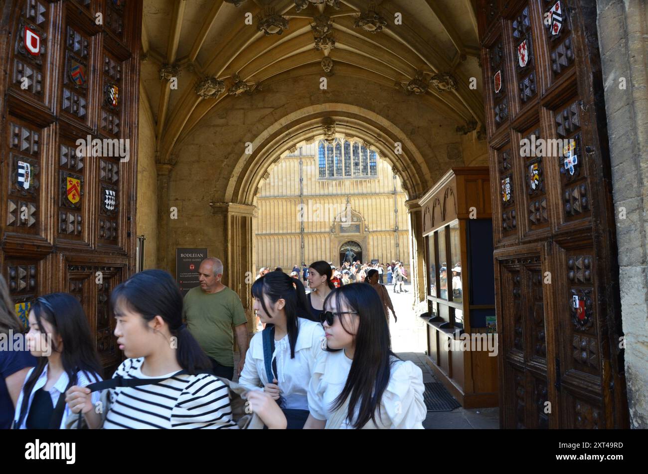 Oxford beautiful market hi-res stock photography and images - Alamy