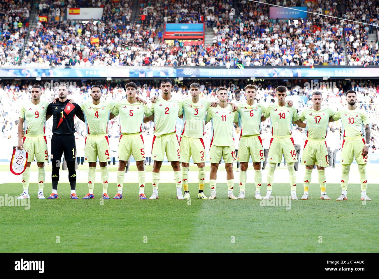 Paris, France. 9th Aug, 2024. Spain team group line-up (ESP) Football ...