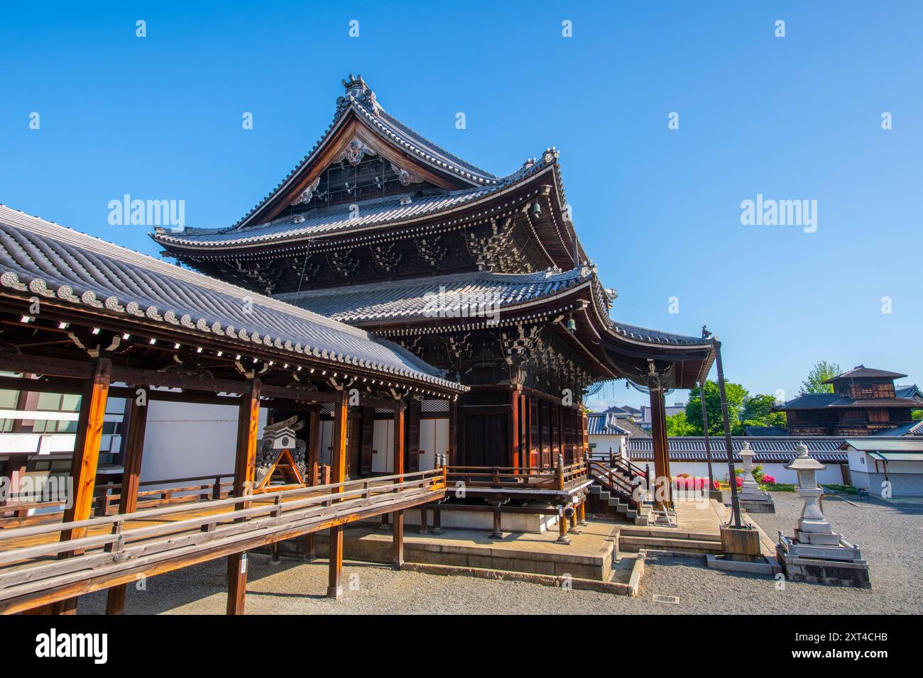 Amida buddha hall hi-res stock photography and images - Alamy