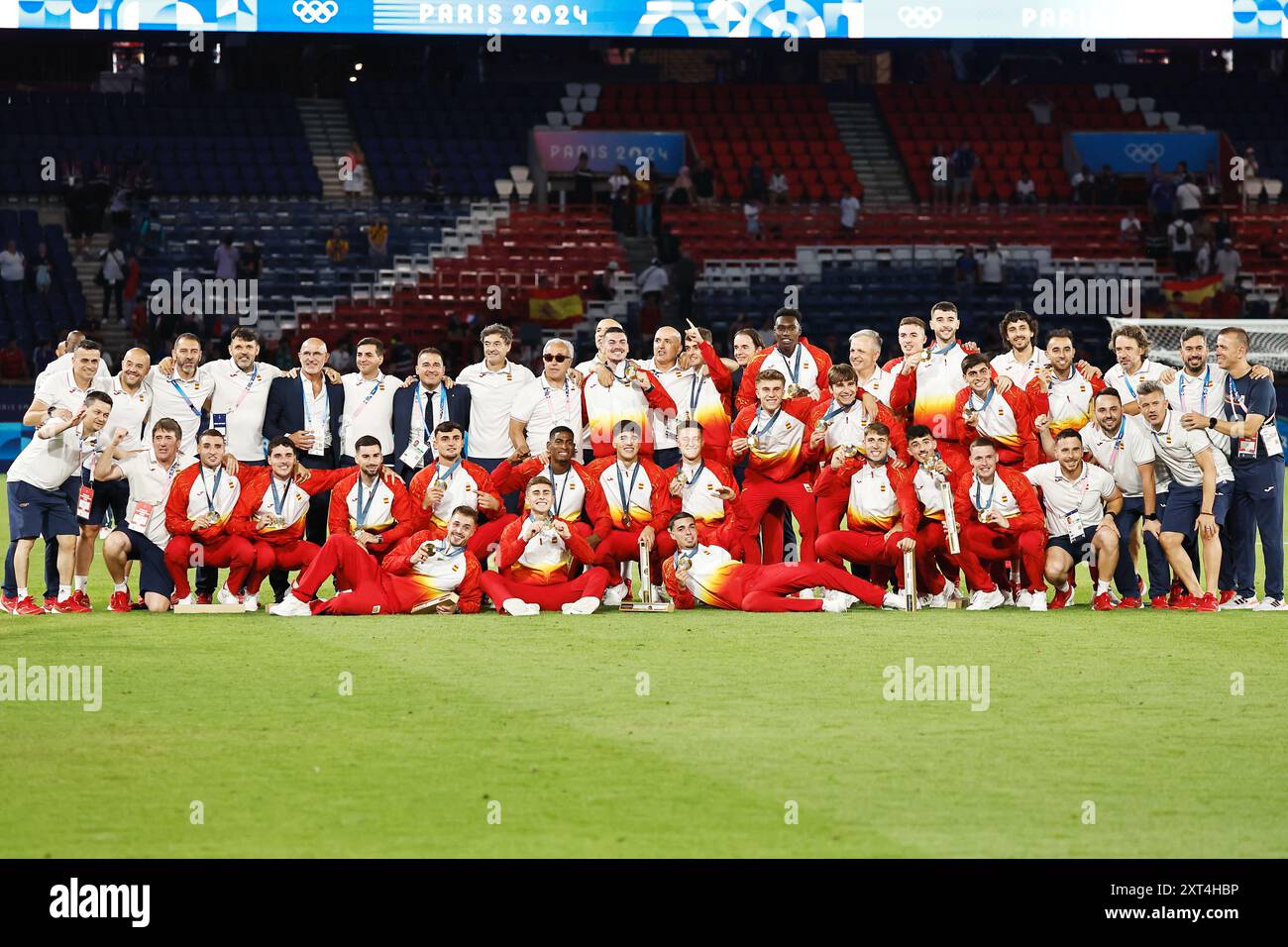 Paris, France. 9th Aug, 2024. Spain team group (ESP) Football/Soccer : Spain team group ...