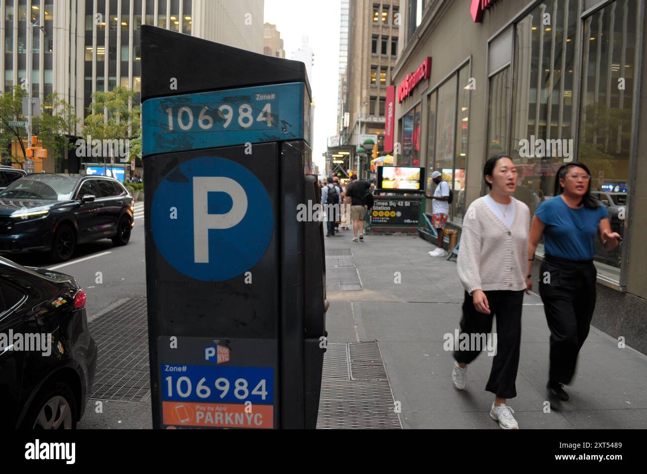 A street parking meter is seen in Manhattan, New York City Stock Photo ...