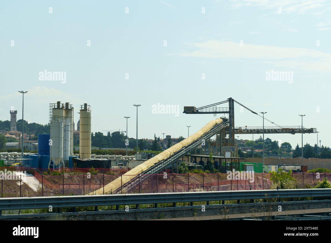Industrial conveyor belt system hi-res stock photography and images - Alamy