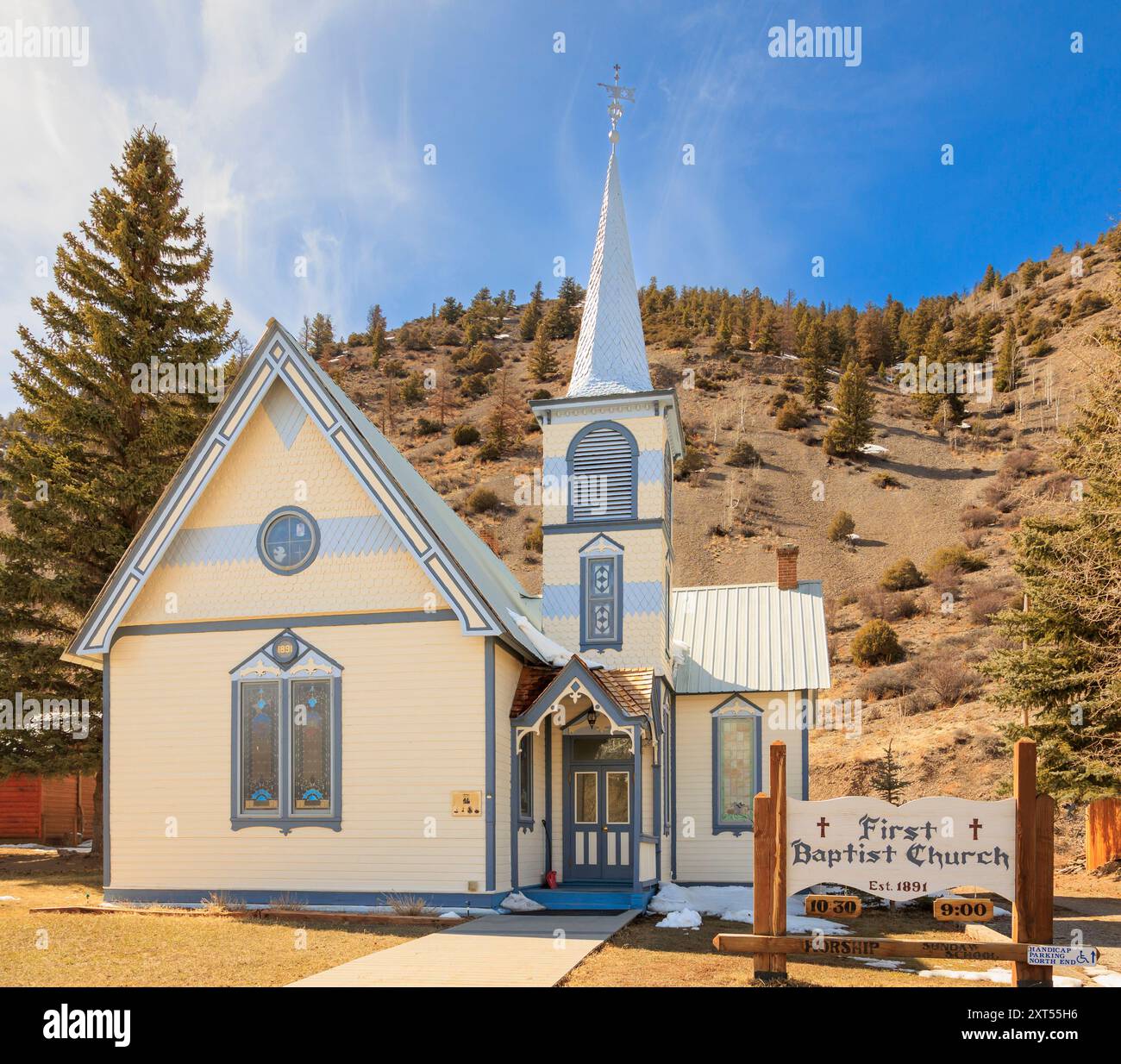 Colorado community church hi-res stock photography and images - Alamy