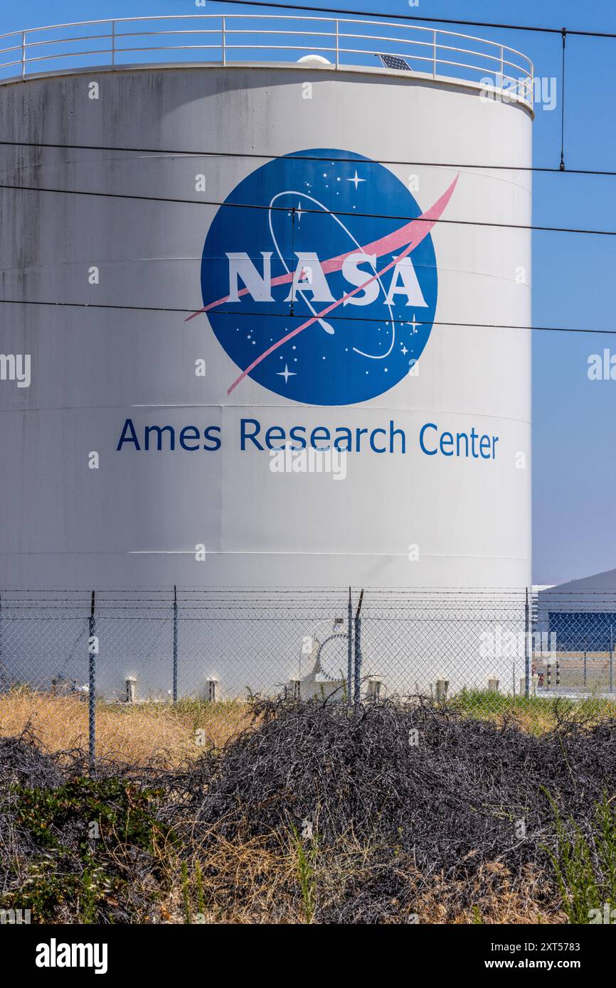 Nasa Ames Research Center at Moffett Airfield in Mountain View ...