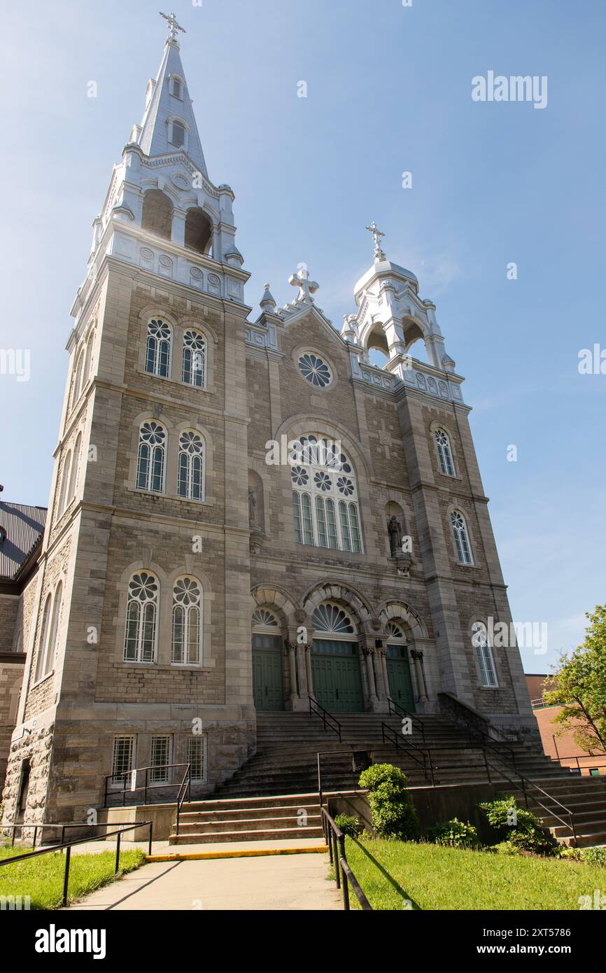 Ottawa, Canada - June 1, 2024: St. Francois d'Assise catholic church building Stock Photo - Alamy