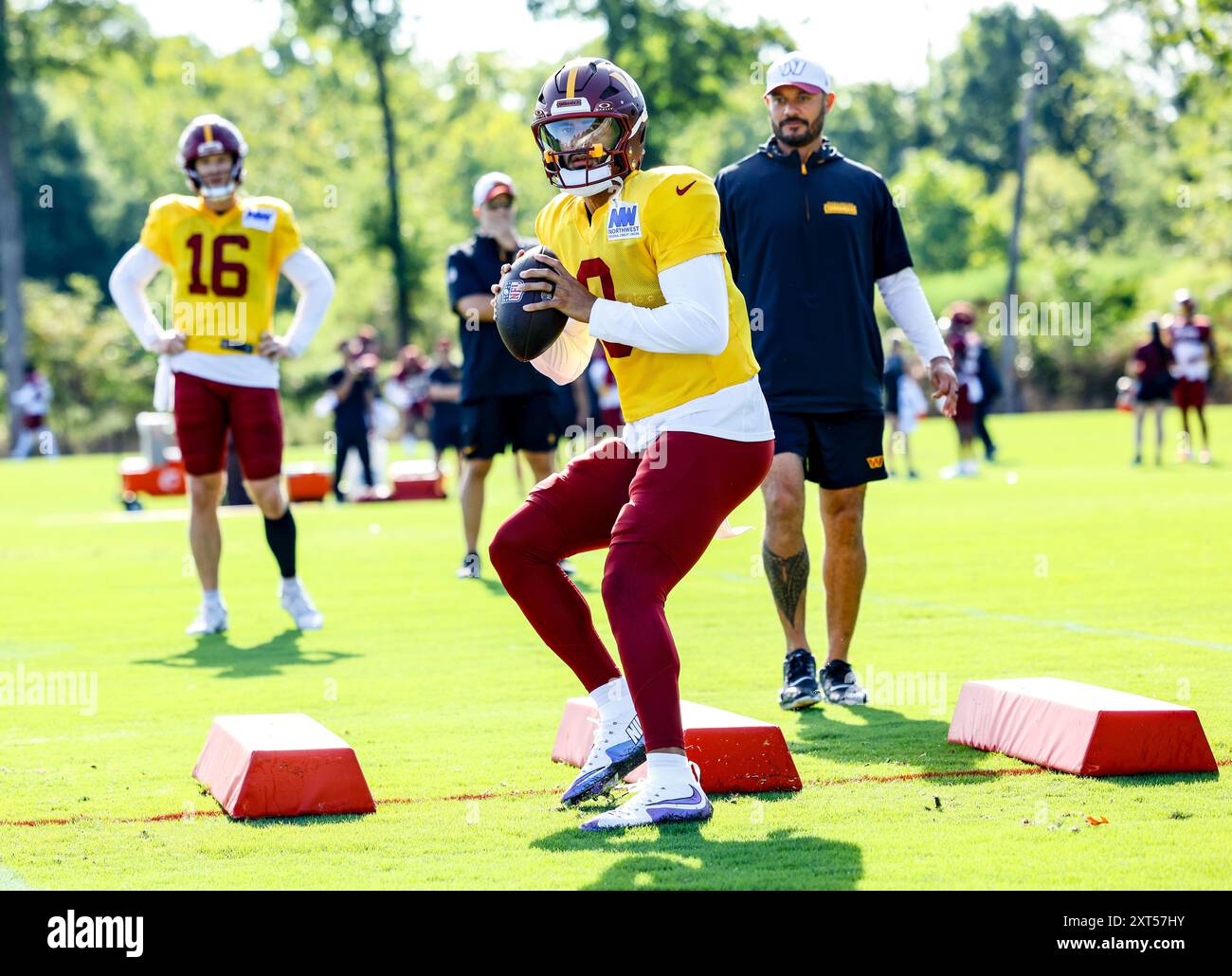 Washington Commanders quarterback Marcus Mariota (0) participating in ...