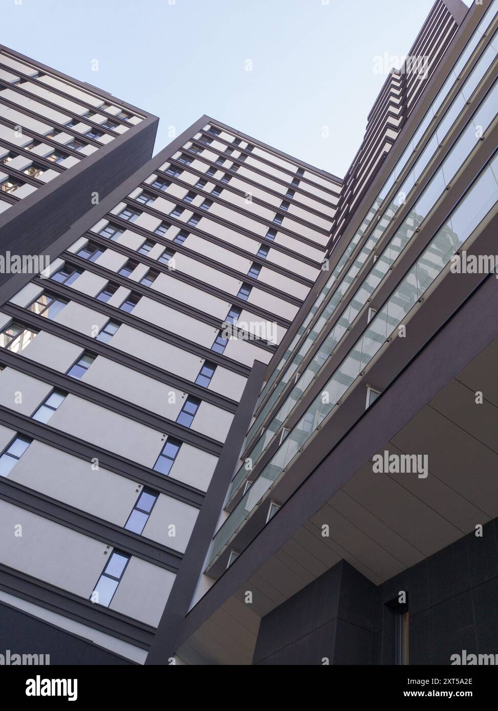 Geometric Patterns of Modern Urban Architecture Stock Photo - Alamy