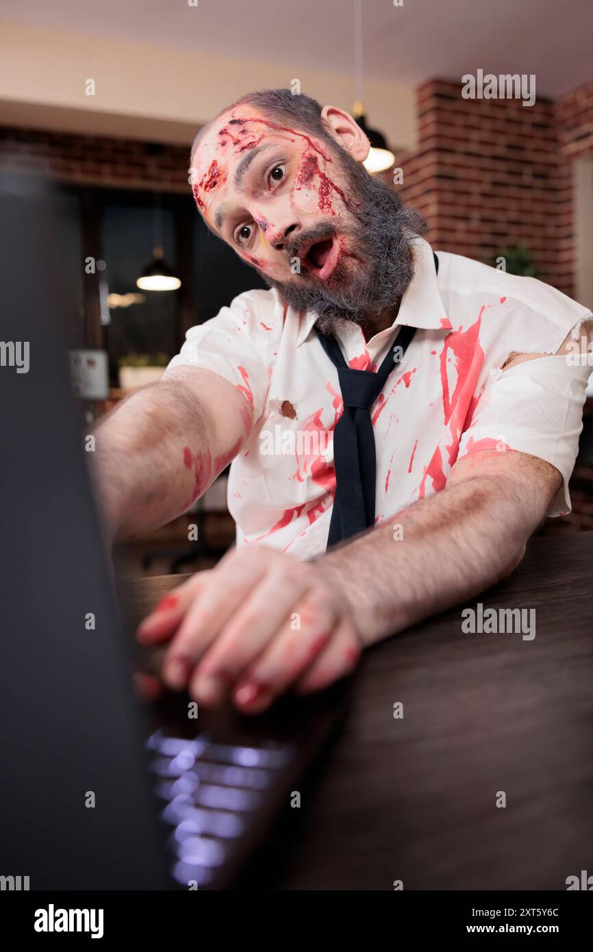 Dead office chair hi-res stock photography and images - Alamy