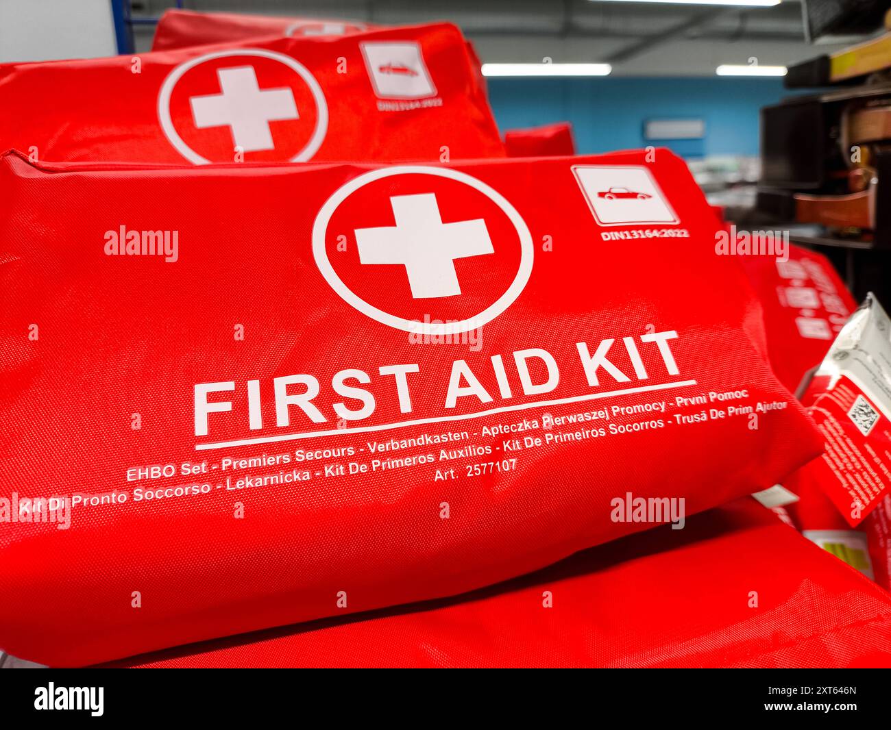 Notfallkit hi-res stock photography and images - Alamy