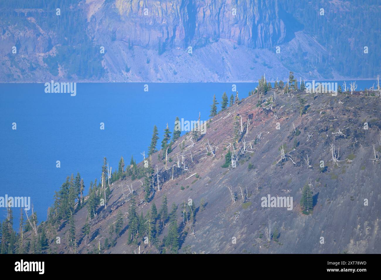 The amazing Crater Lake National Park at Watchman Overlook, Oregon OR ...