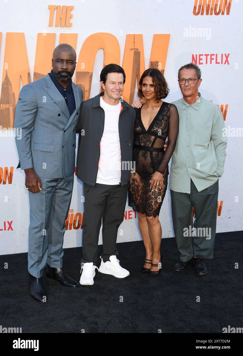 LOS ANGELES, CALIFORNIA - AUGUST 12: (L-R) Mike Colter, Mark Wahlberg ...