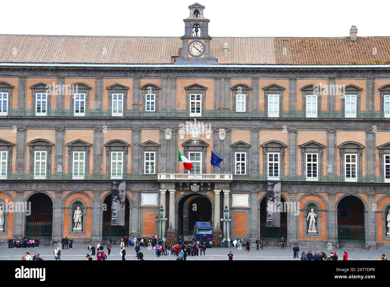 Royal palace naples italy hi-res stock photography and images - Alamy