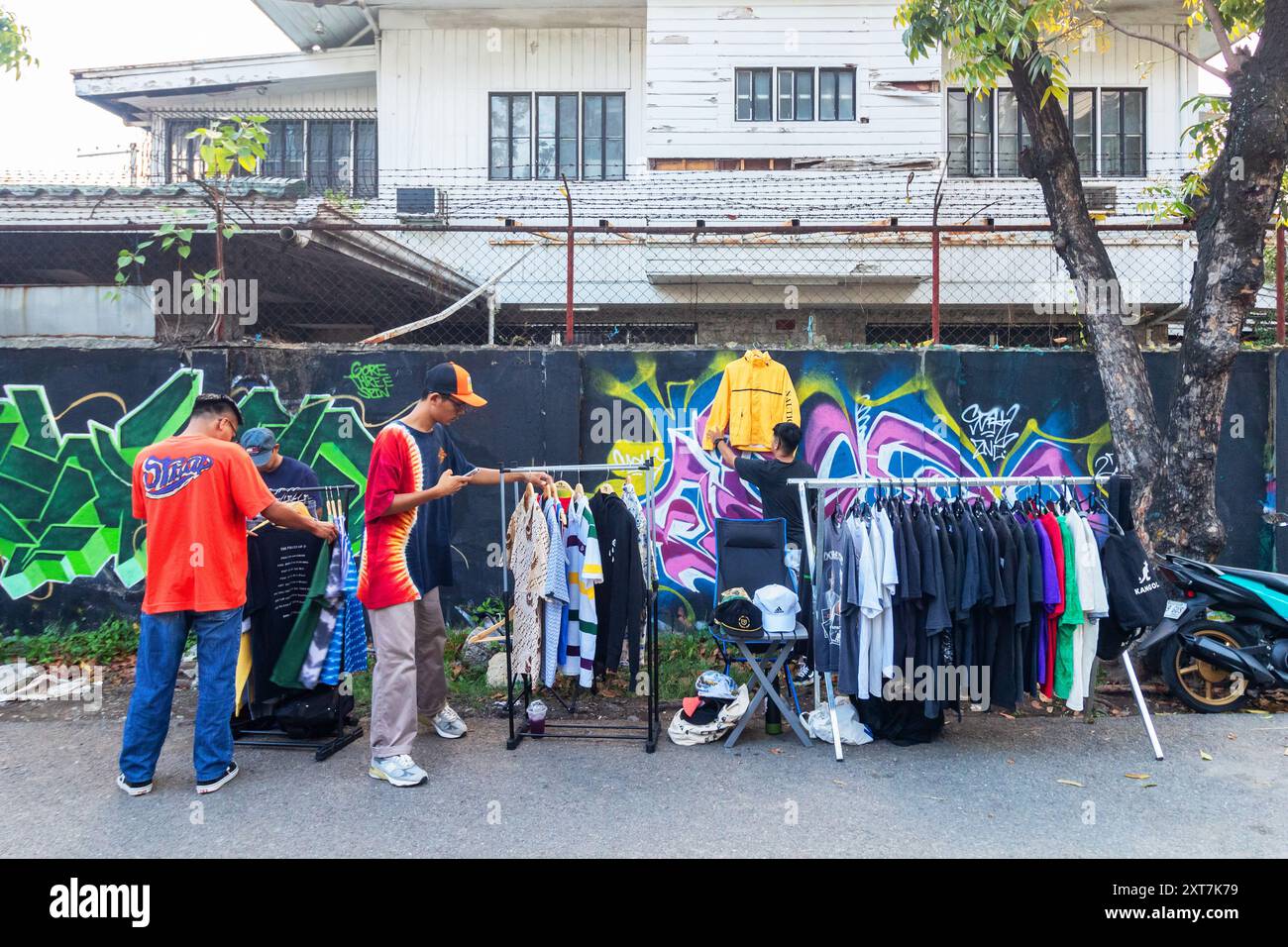 Molave Community Marketplace is a weekend popup market along Molave ...