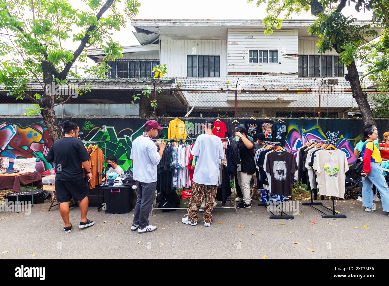 Molave Community Marketplace is a weekend popup market along Molave ...