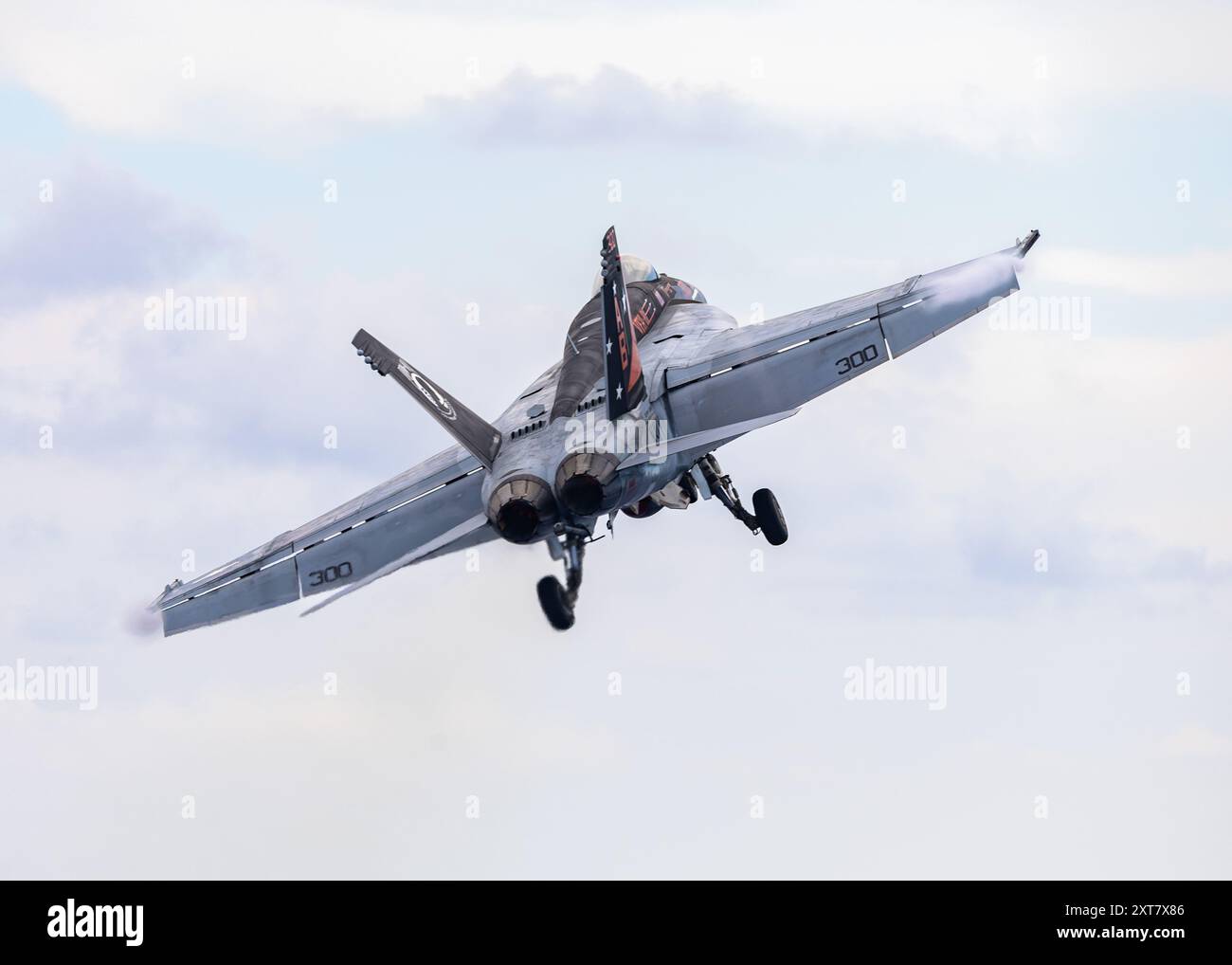 240810-N-JR318-2608 ATLANTIC OCEAN (Aug. 10, 2024) An F/A-18E Super ...