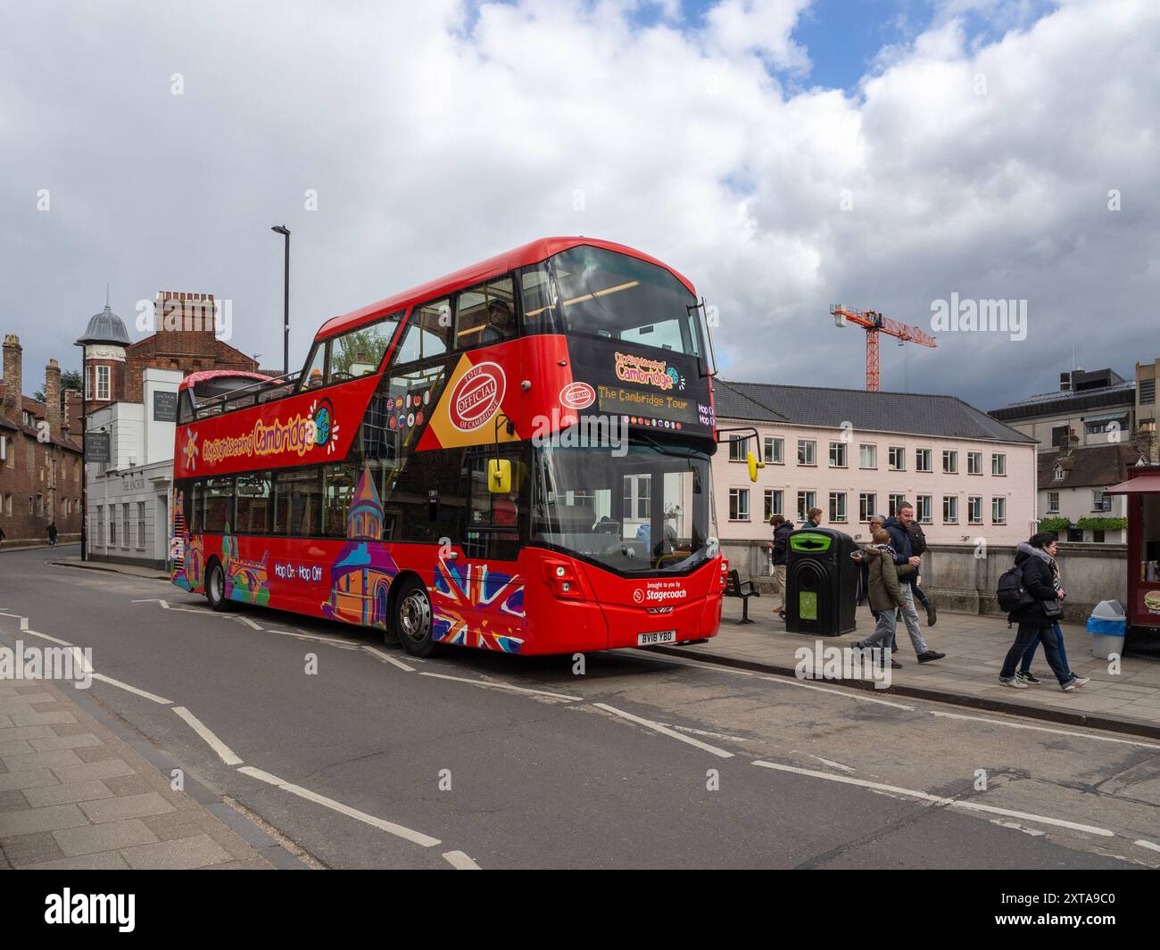 Hop on hop off city sightseeing bus hi-res stock photography and images ...