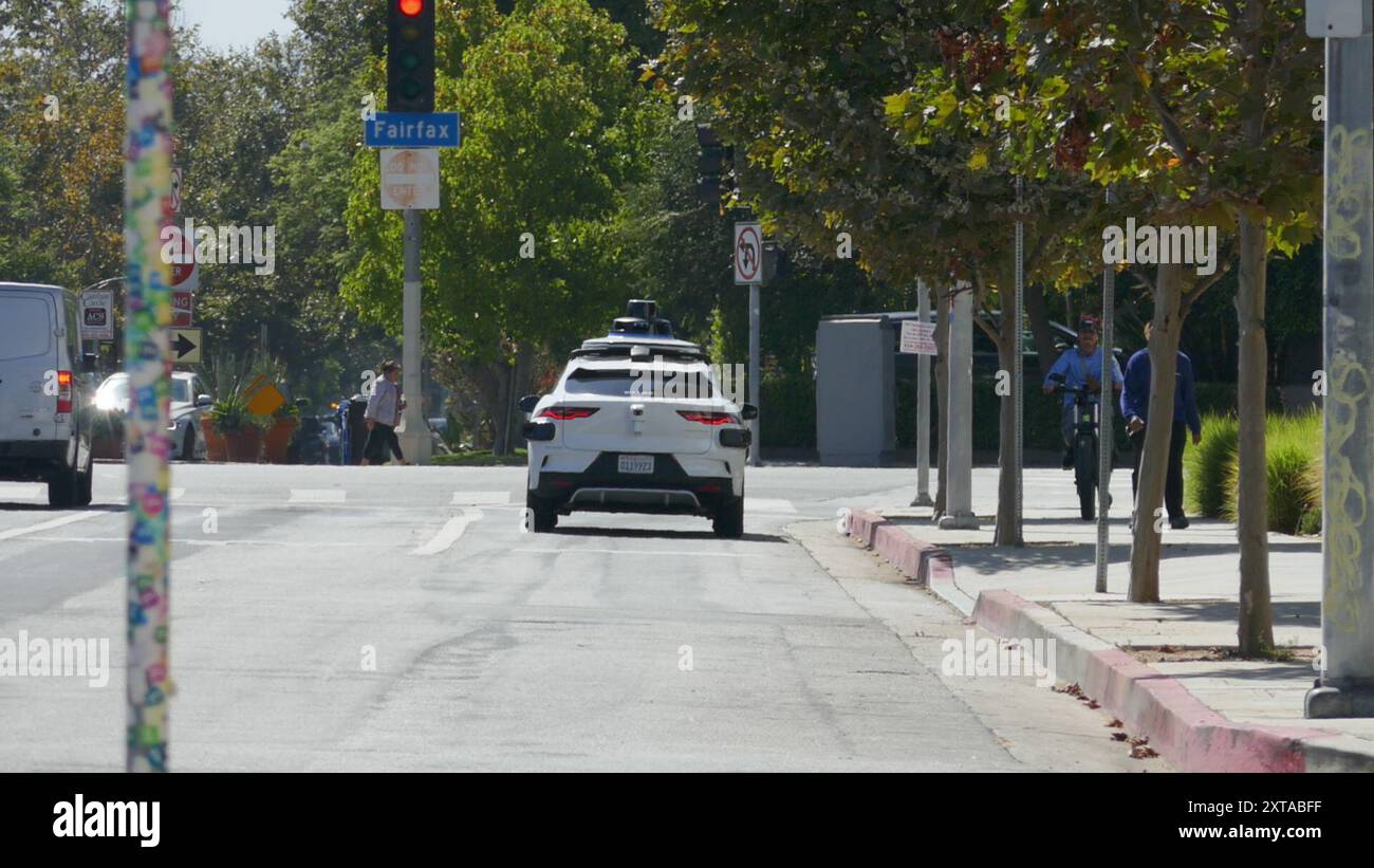 Los Angeles, California, USA 13th August 2024 Waymo Driverless Car ...