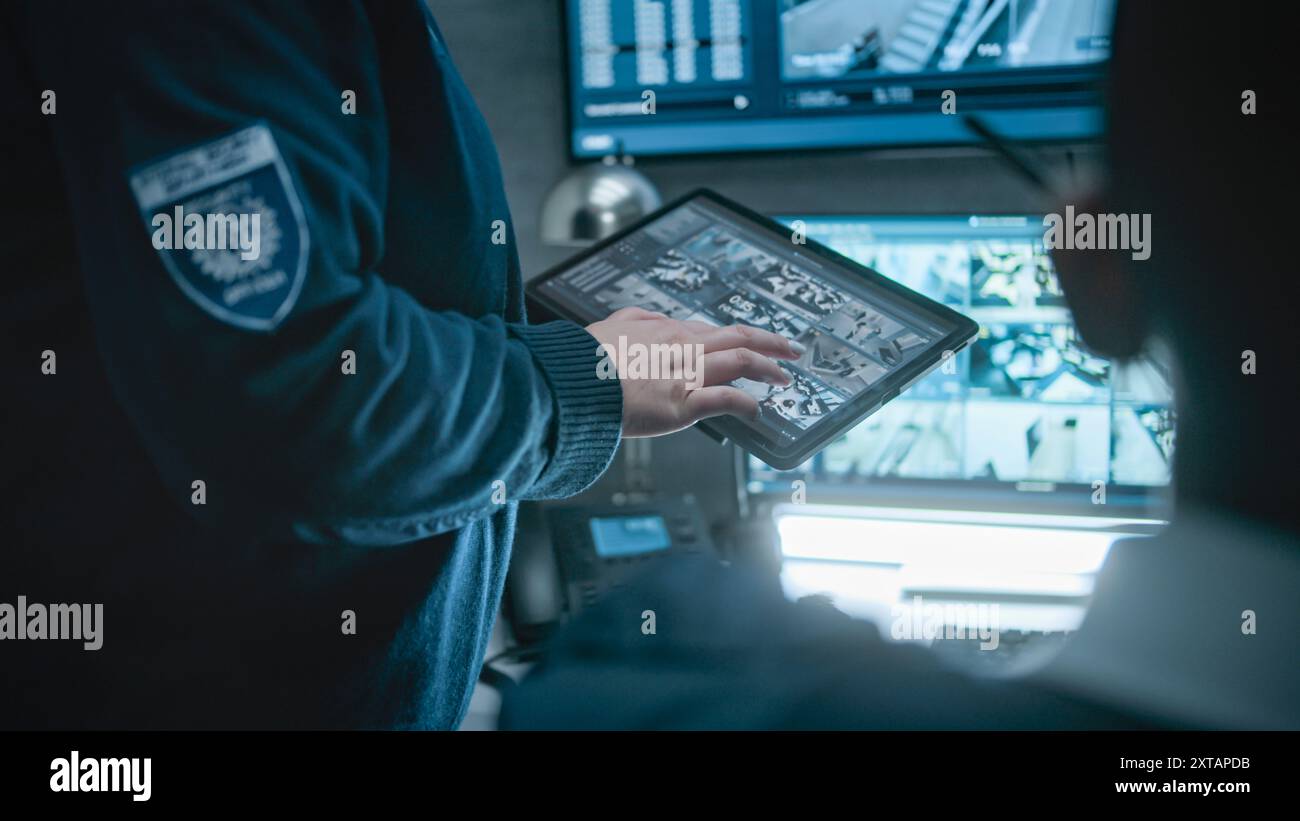 Male talks on tablet pc hi-res stock photography and images - Alamy