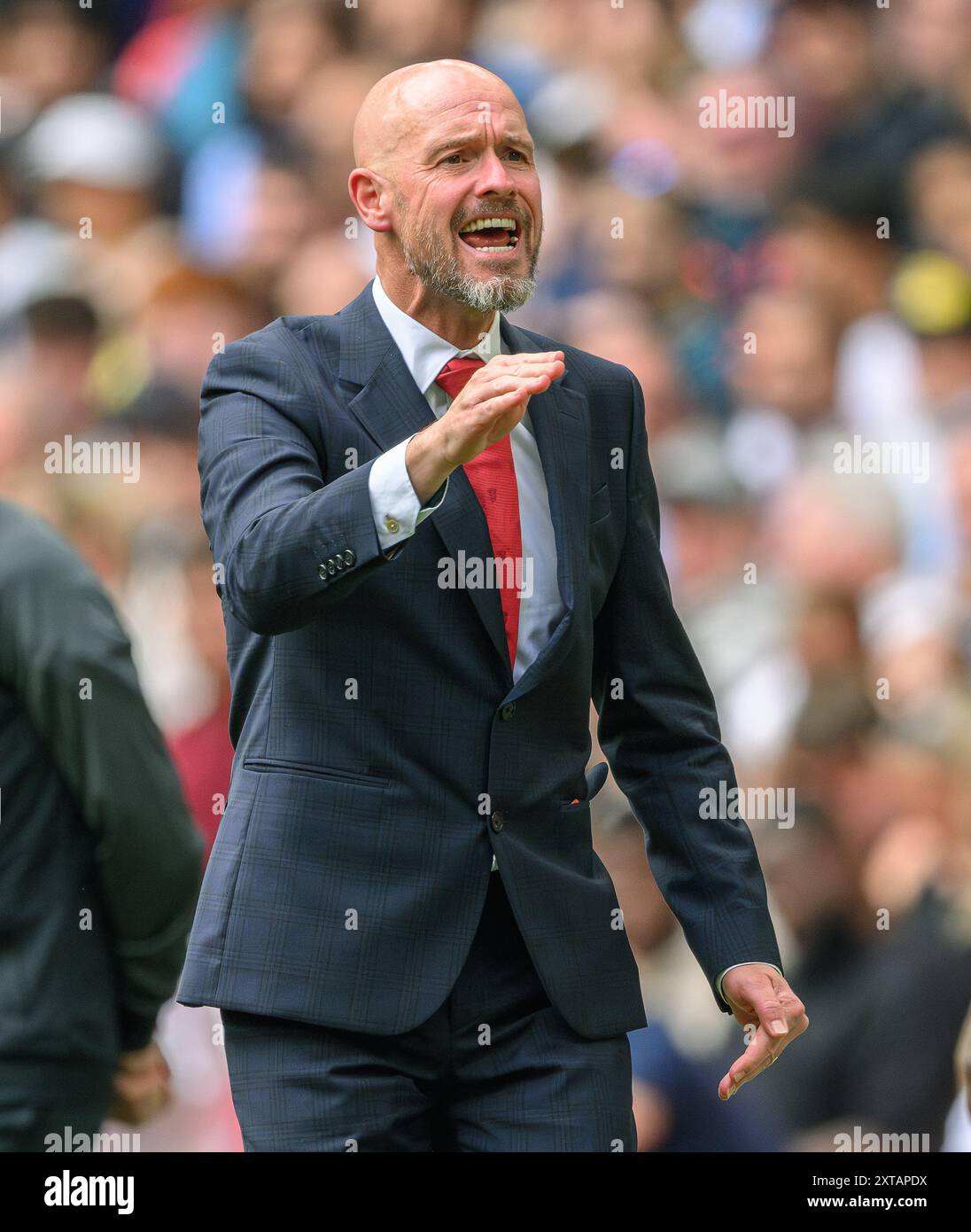 Football manager erik ten hag hi-res stock photography and images - Alamy