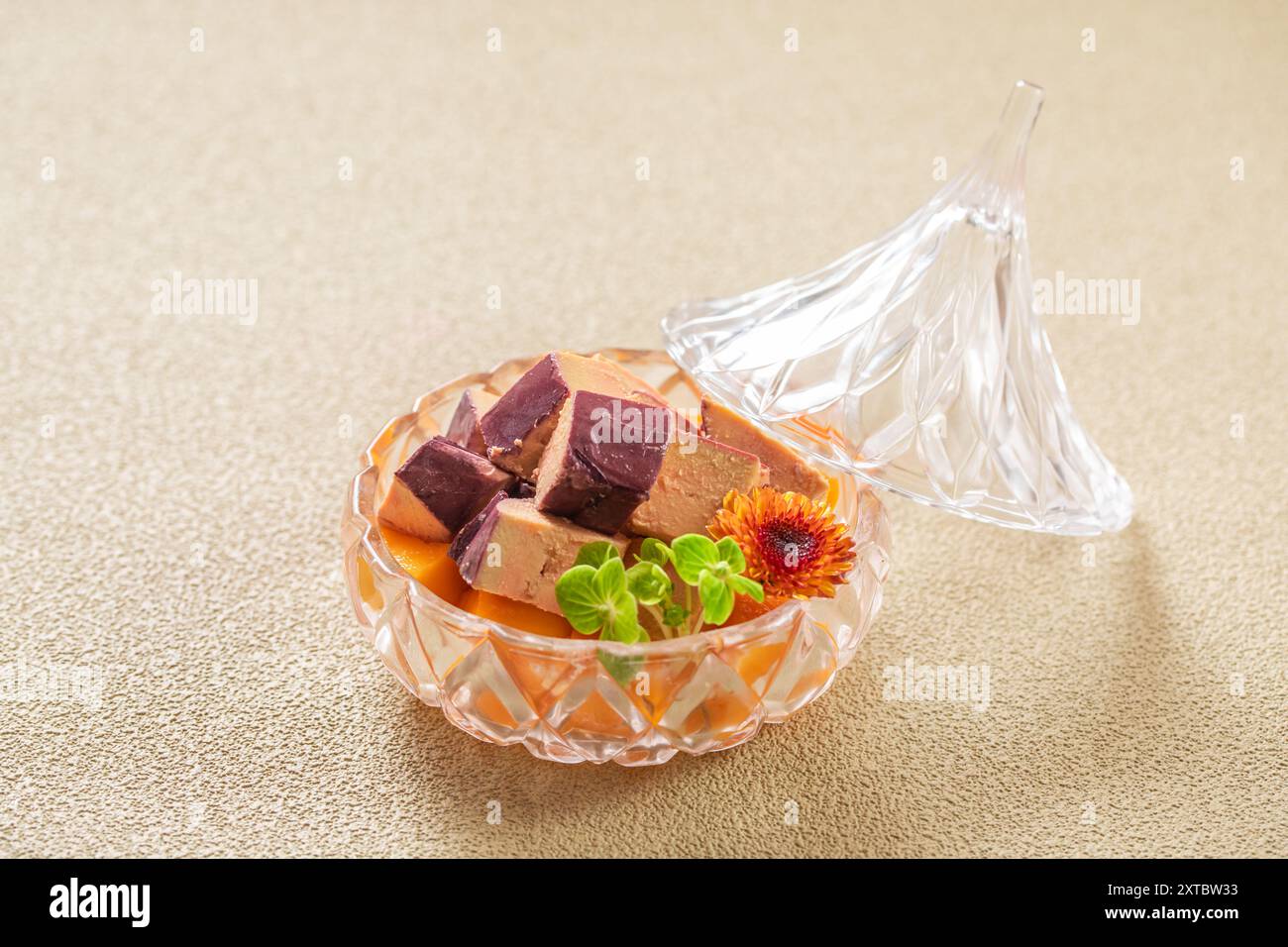 Goose Liver sashimi，Foie Gras in Red Wine Stock Photo - Alamy