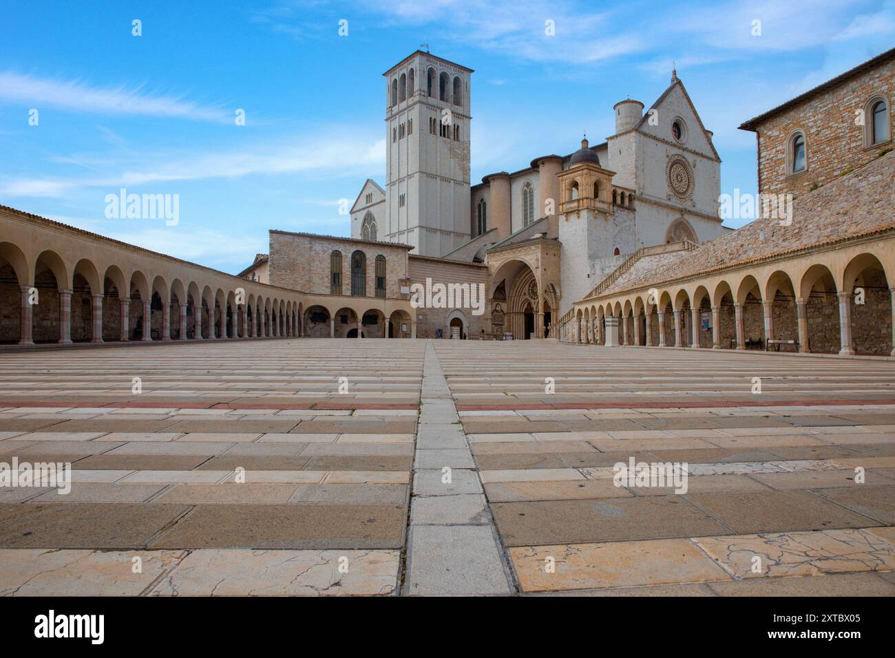 Rocca maggiore assisi hi-res stock photography and images - Alamy