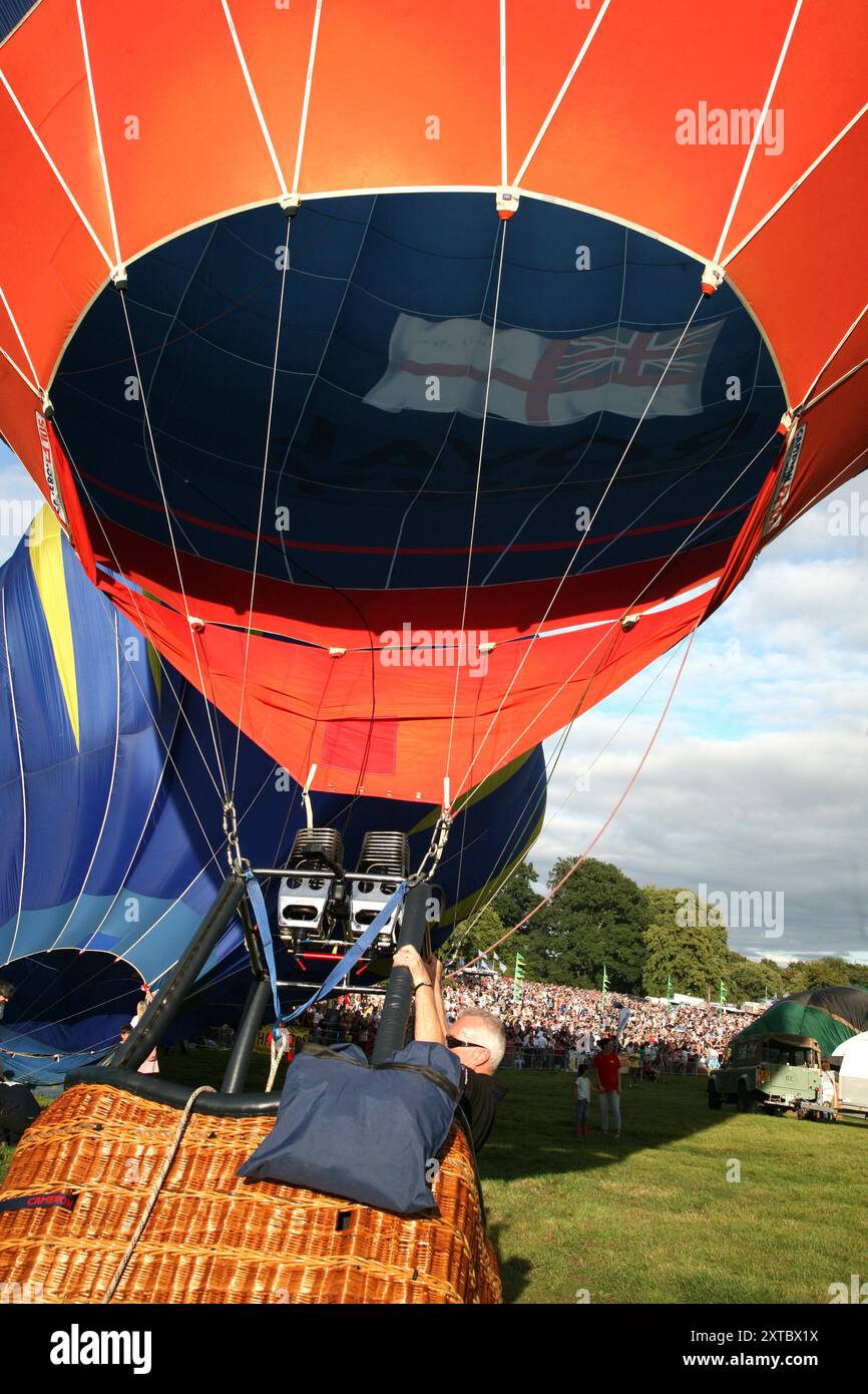 Hot air balloons, Bristol balloon fiesta 2024, Fly Navy Balloon ...