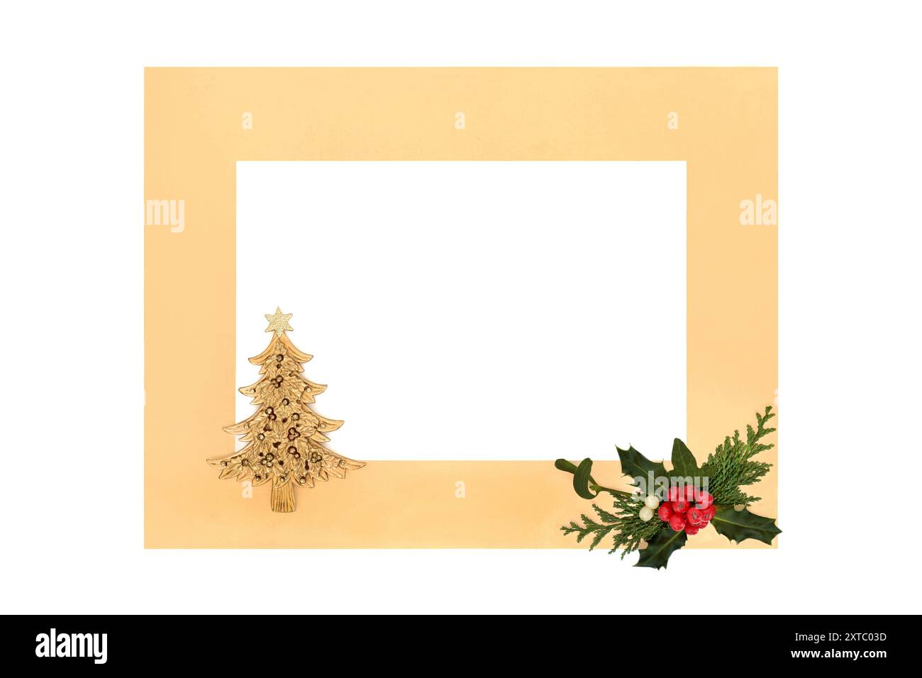 Christmas tree decoration, winter holly, mistletoe, fir, festive gold ...