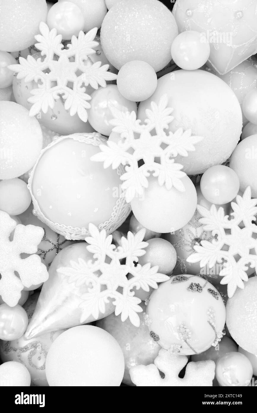 Snowflake baubles Black and White Stock Photos & Images - Alamy