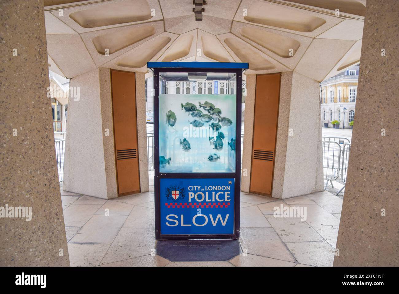 Police silhouette uk hi-res stock photography and images - Alamy