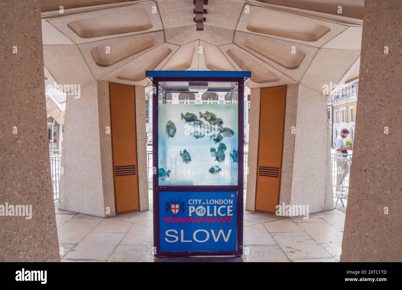 Police silhouette uk hi-res stock photography and images - Alamy