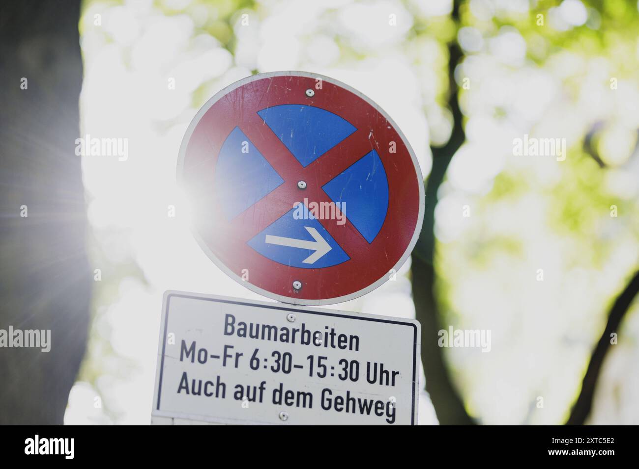 Parkbeschraenkung hi-res stock photography and images - Alamy