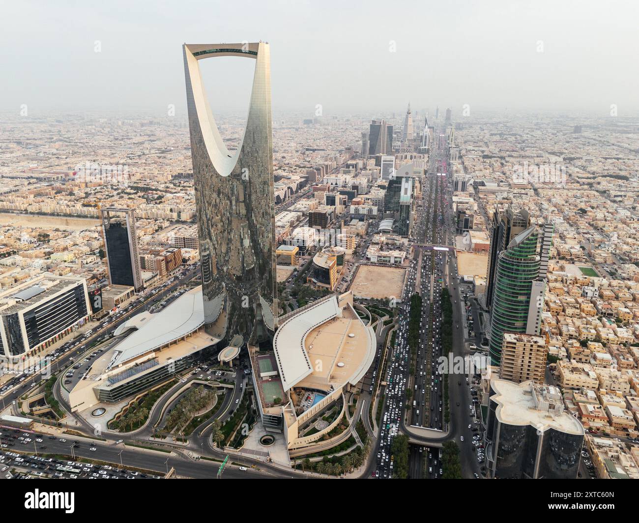 Drone shot flying. Saudi Arabia. Riyadh. Kingdom tower. Sunrise Stock ...