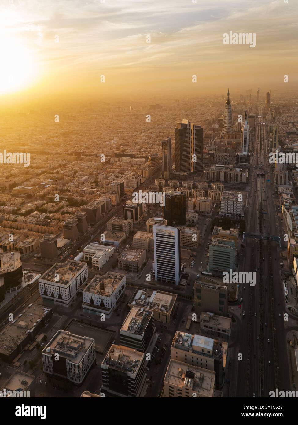 Sunrise urban drone shot flying hi-res stock photography and images - Alamy