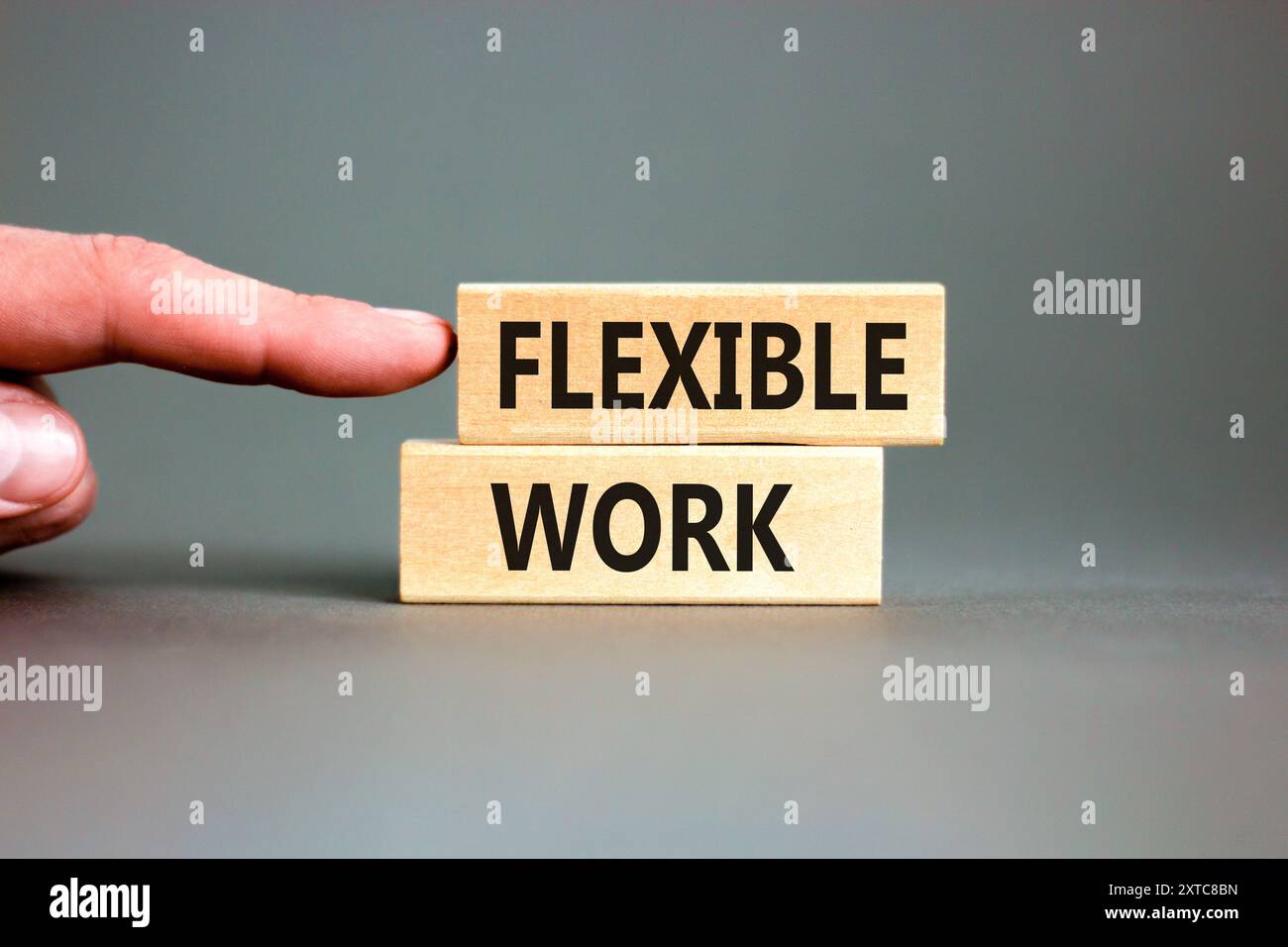 Flexible work symbol. Concept words Flexible work on beautiful wooden ...