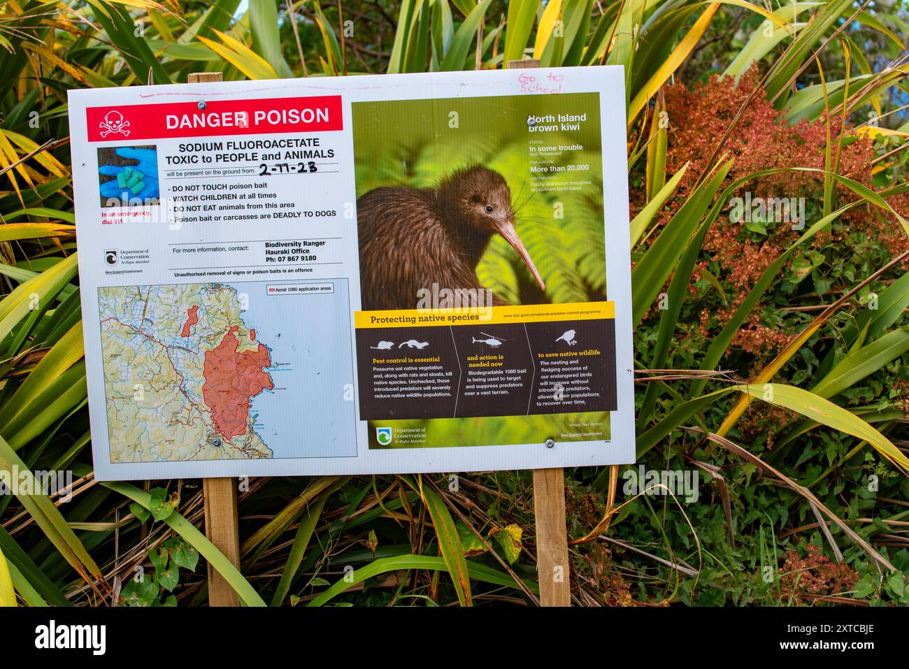 1080 bait warning signs hi-res stock photography and images - Alamy