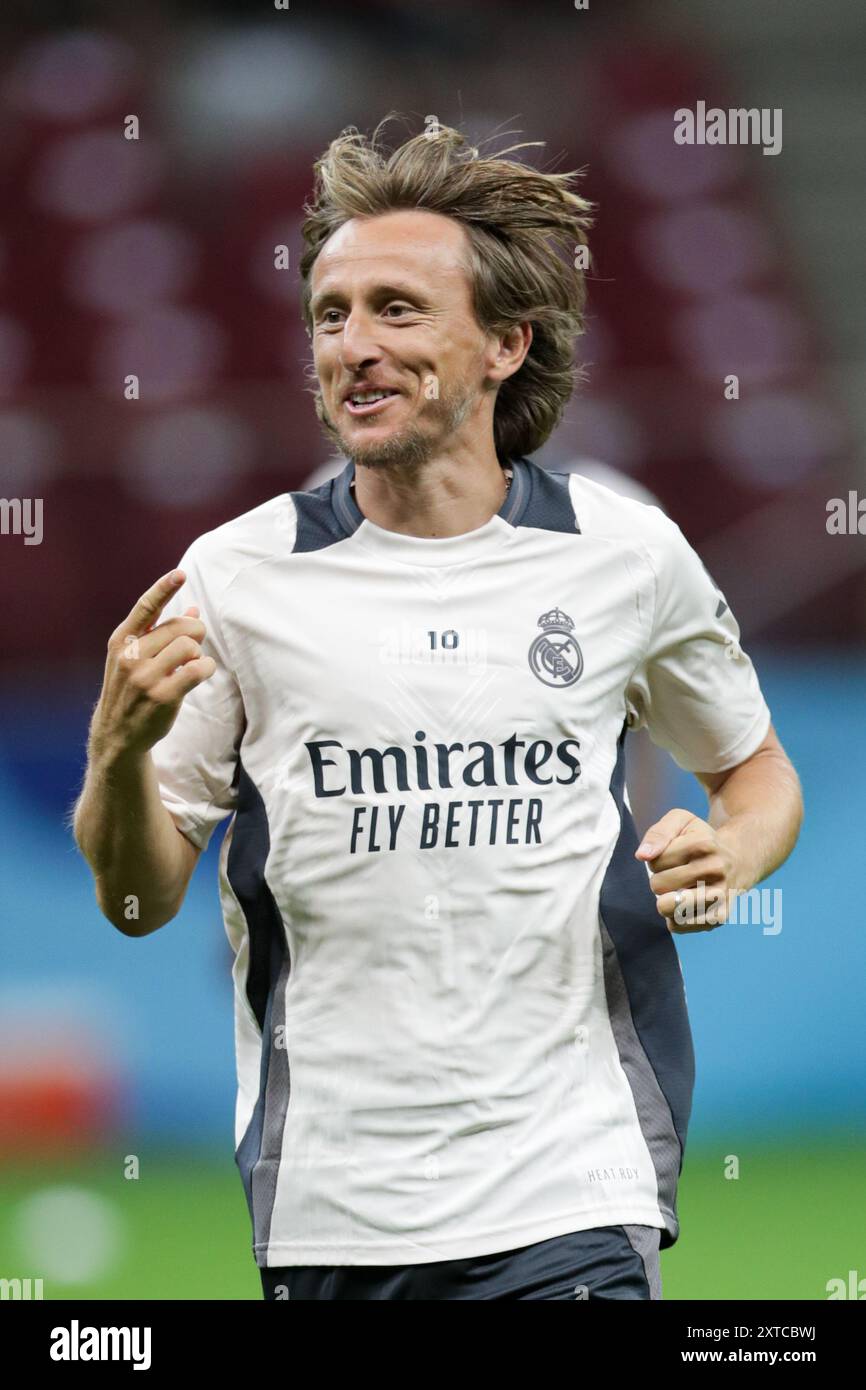 Luka modric training hi-res stock photography and images - Alamy