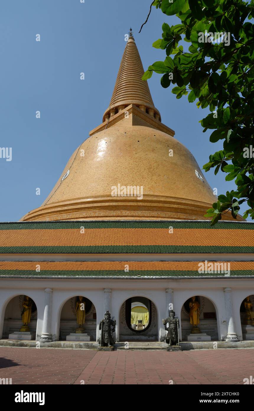 Phra Pathom Chedi , Nakhon Pathom, Mueang Nakhon Pathom, Thailand, Asia ...