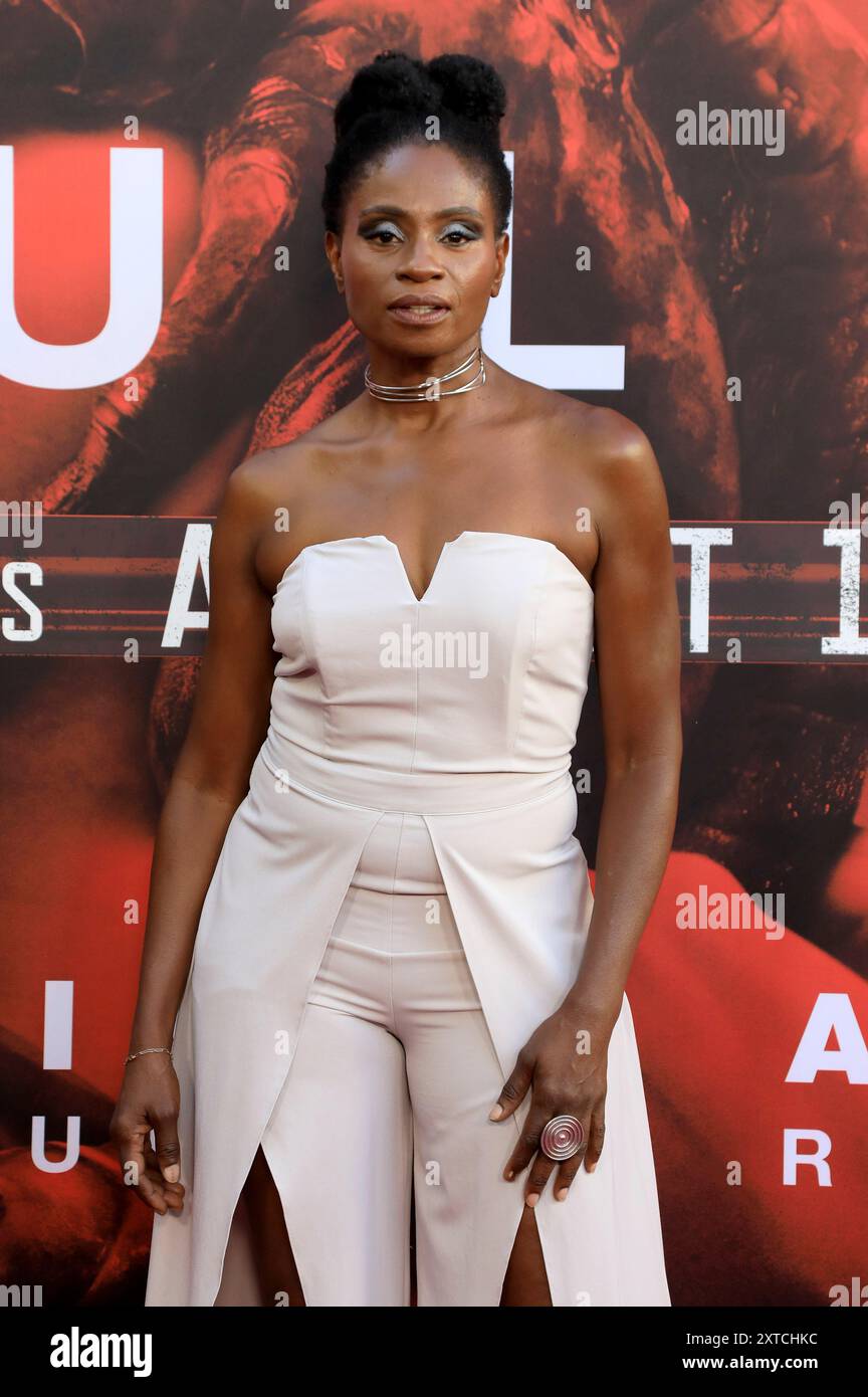 Adina Porter bei der Premiere des Kinofilms 'Alien: Romulus' im TCL ...