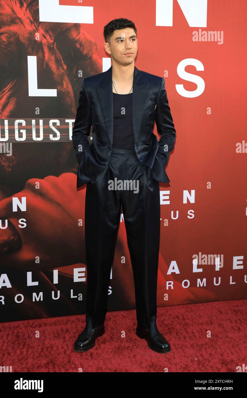 Archie Renaux bei der Premiere des Kinofilms 'Alien: Romulus' im TCL ...